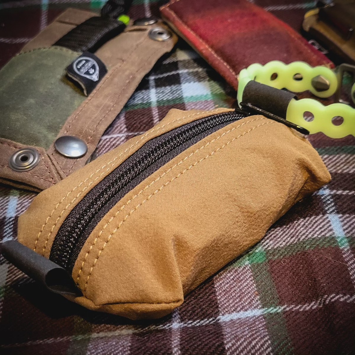 Tuff Possum Pocket Possibles Pouch – Black Flag Survival